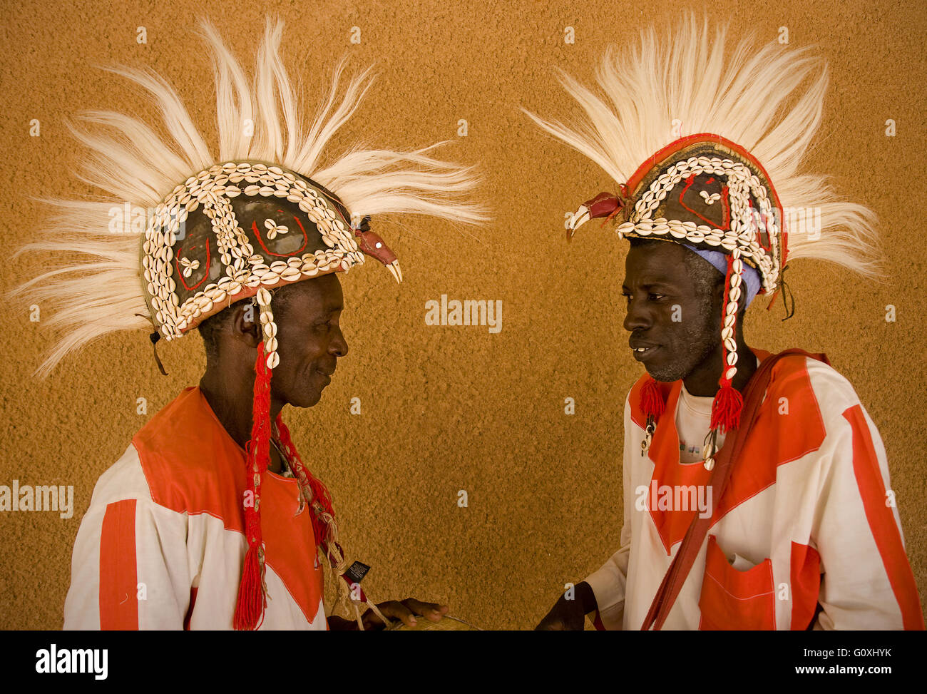 Niger men hi-res stock photography and images - Alamy