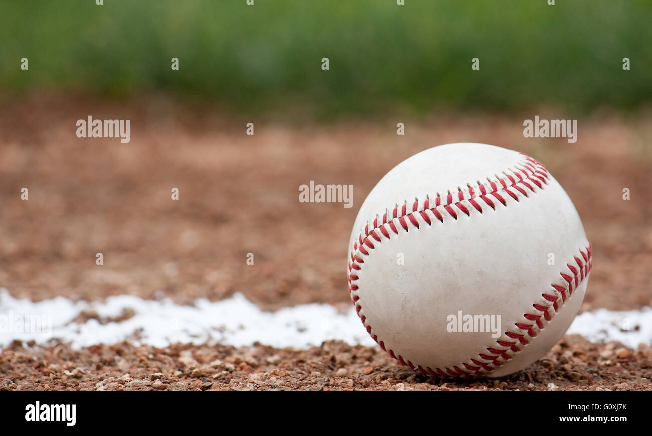 Baseball foul ball hi-res stock photography and images - Alamy