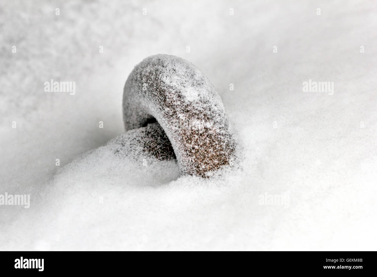 Ring of snow hi-res stock photography and images - Alamy