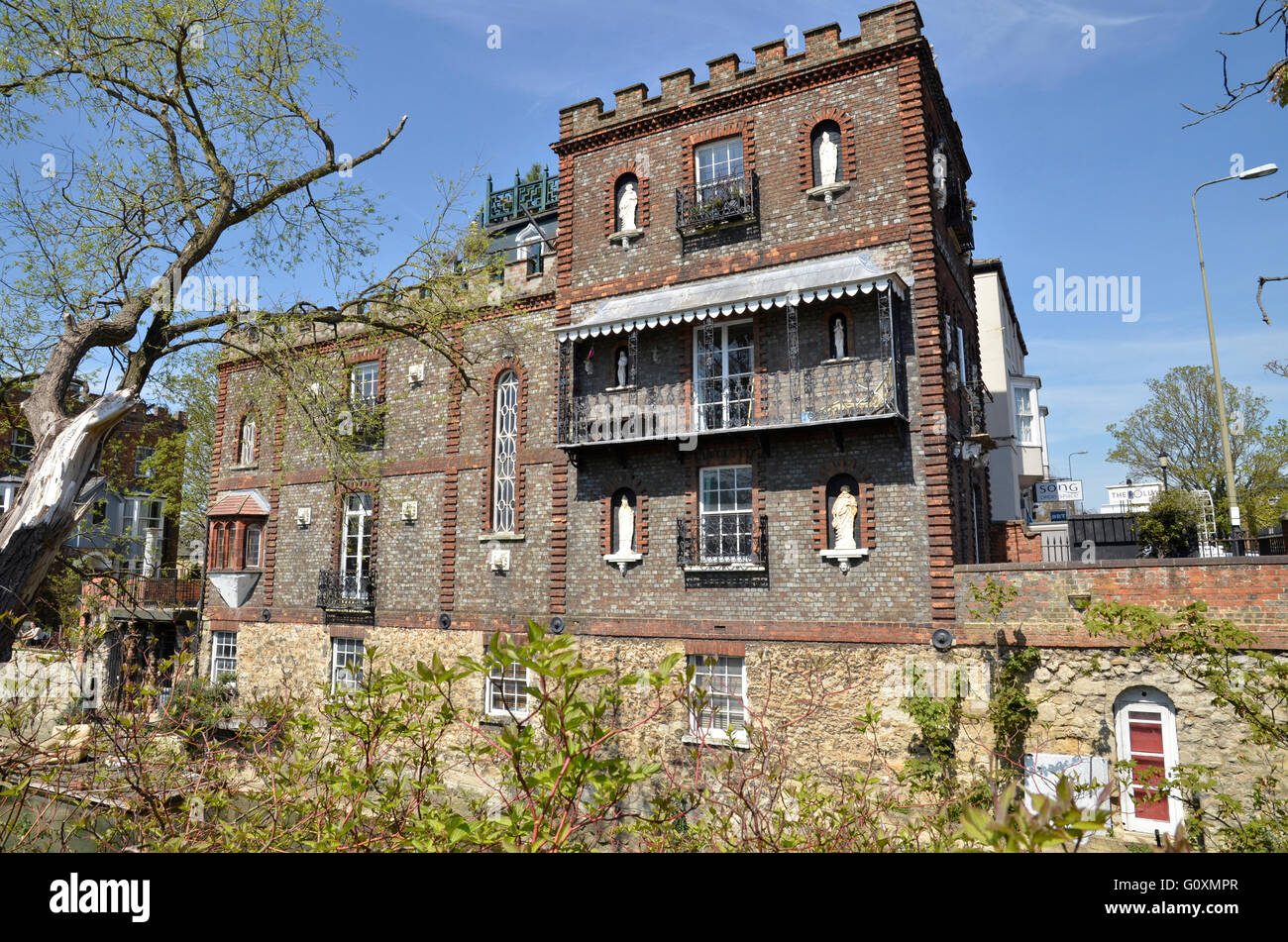 A castellated house at Folly Bridge, on the River Thames (Isis) in ...