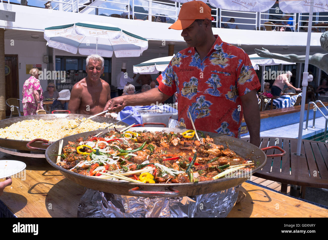 Cruise ship buffet hi-res stock photography and images - Alamy