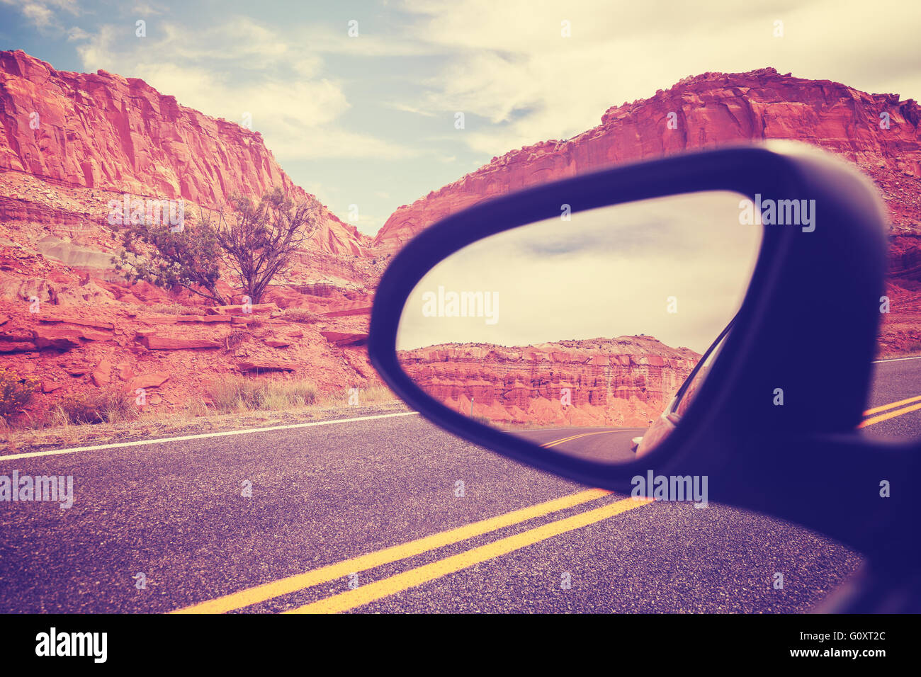 Vintage car mirror hi-res stock photography and images - Alamy