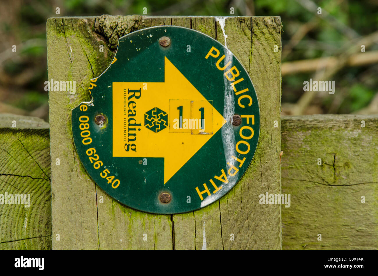 Right of way marker hi-res stock photography and images - Alamy