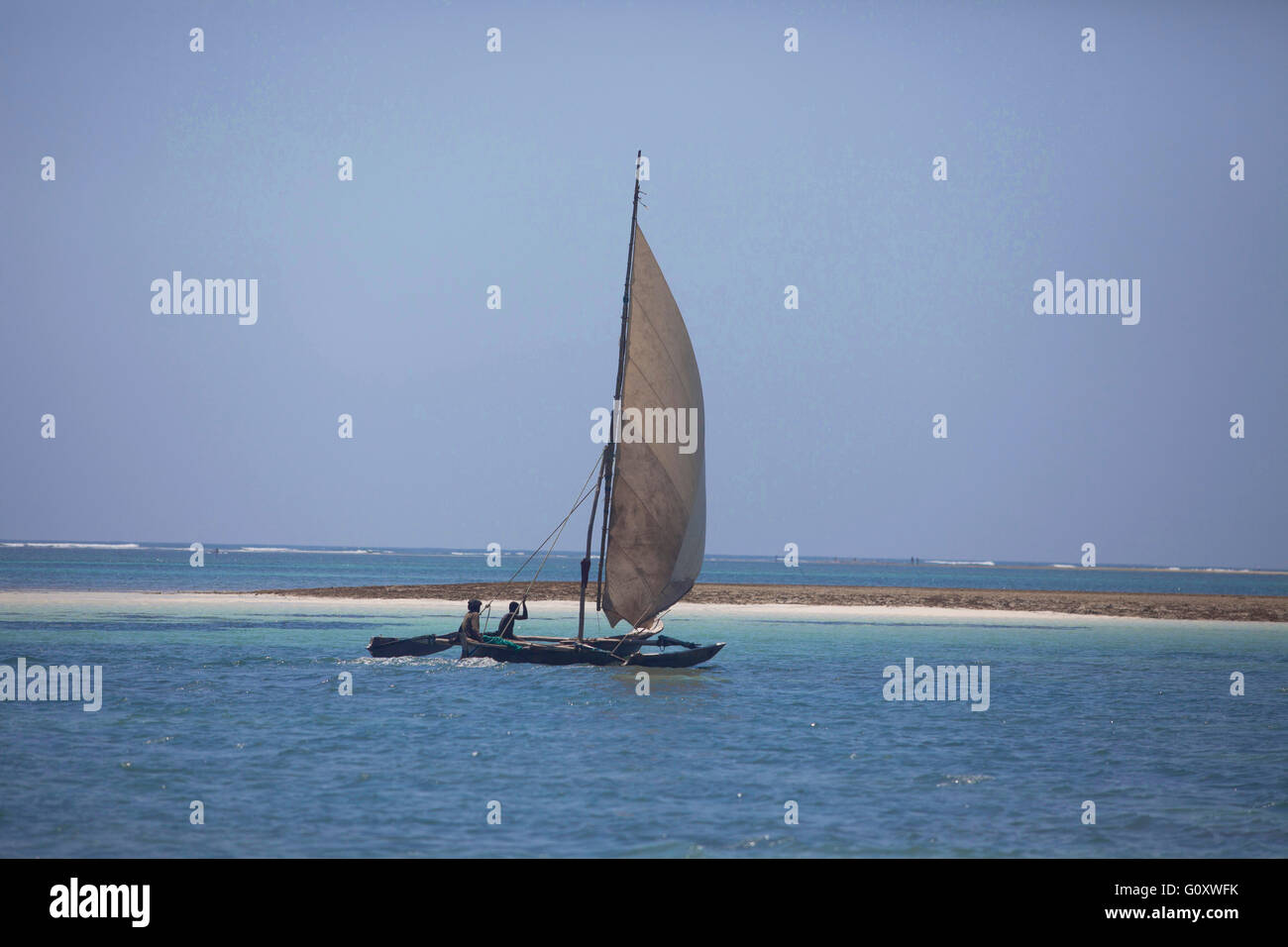 Arabic Wooden Dhow Sailing On The Indian Ocean Stock Photo - Alamy