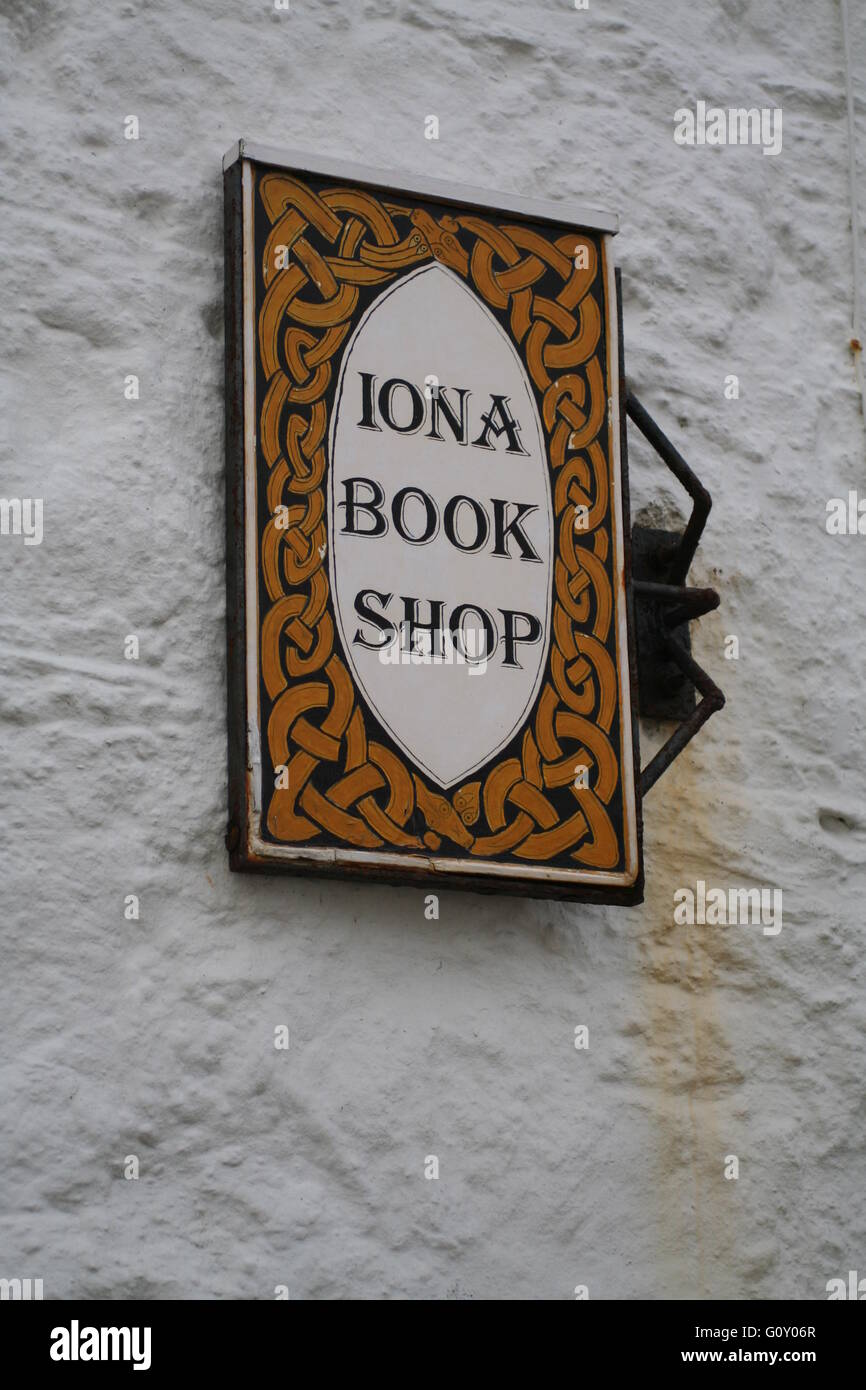 Iona Book Shop Sign, Isle of Iona, Scotland Stock Photo - Alamy