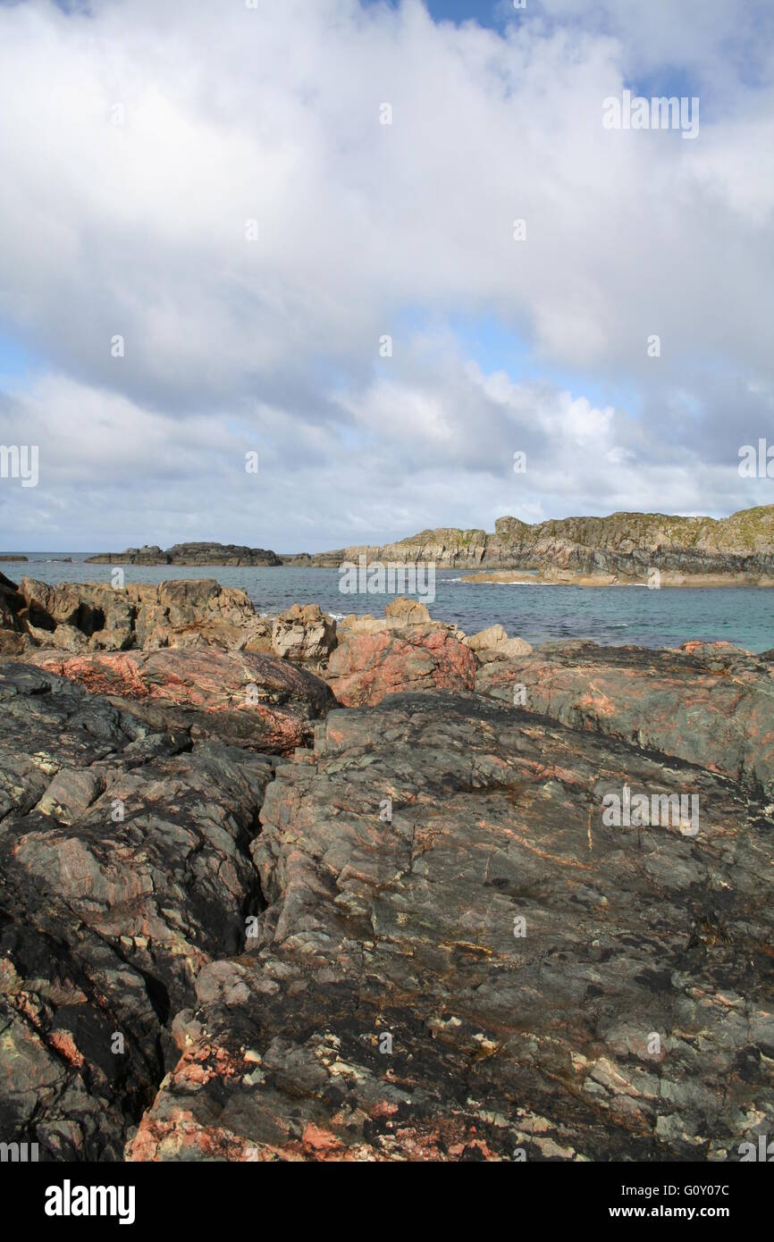 Iona rocks hi-res stock photography and images - Alamy