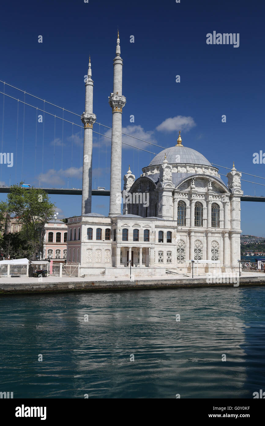 Ortakoy Buyuk Mecidiye Mosque in Istanbul City, Turkey Stock Photo - Alamy