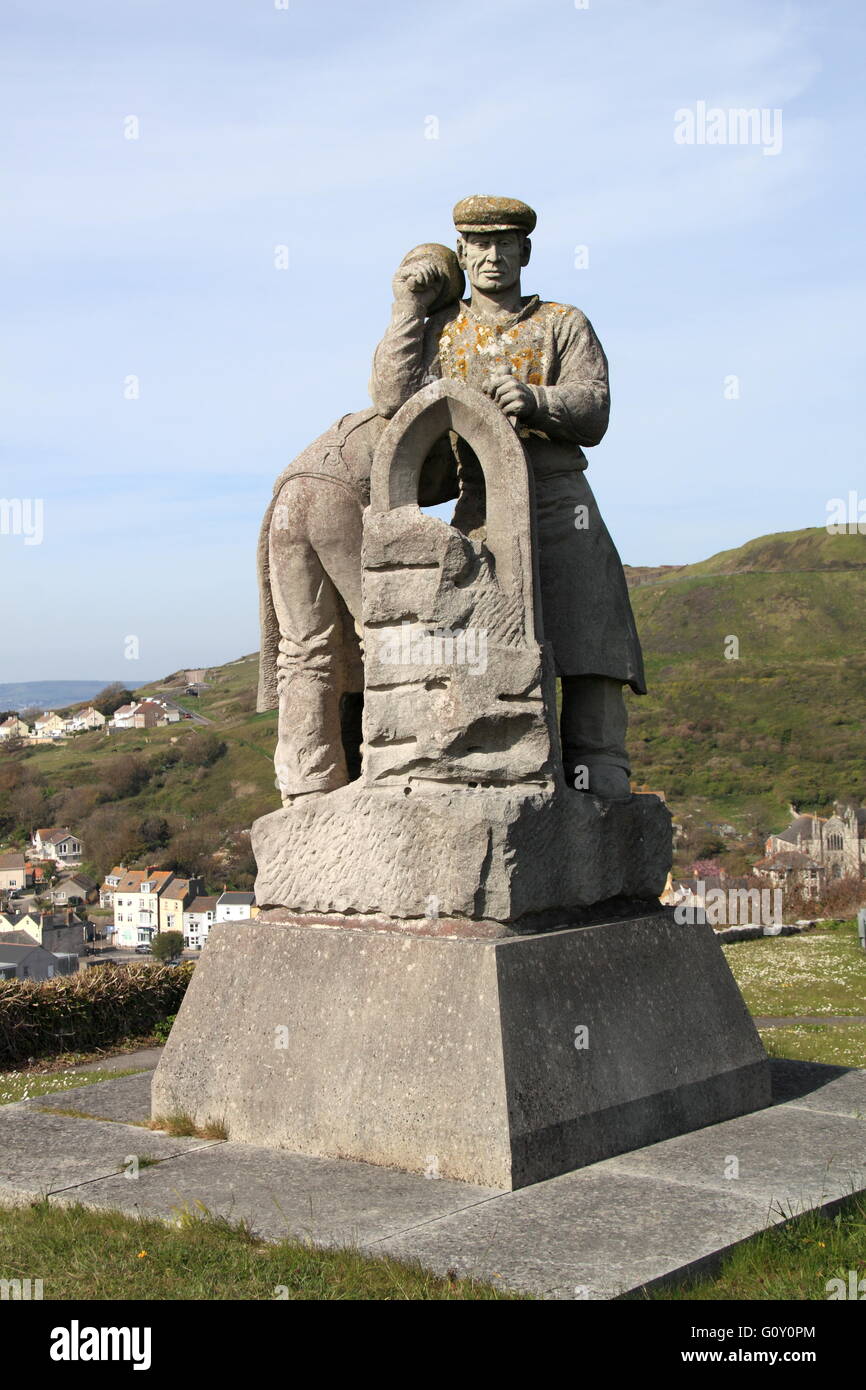 'The Spirit of Portland' sculpture, Fortuneswell, Portland, Dorset ...