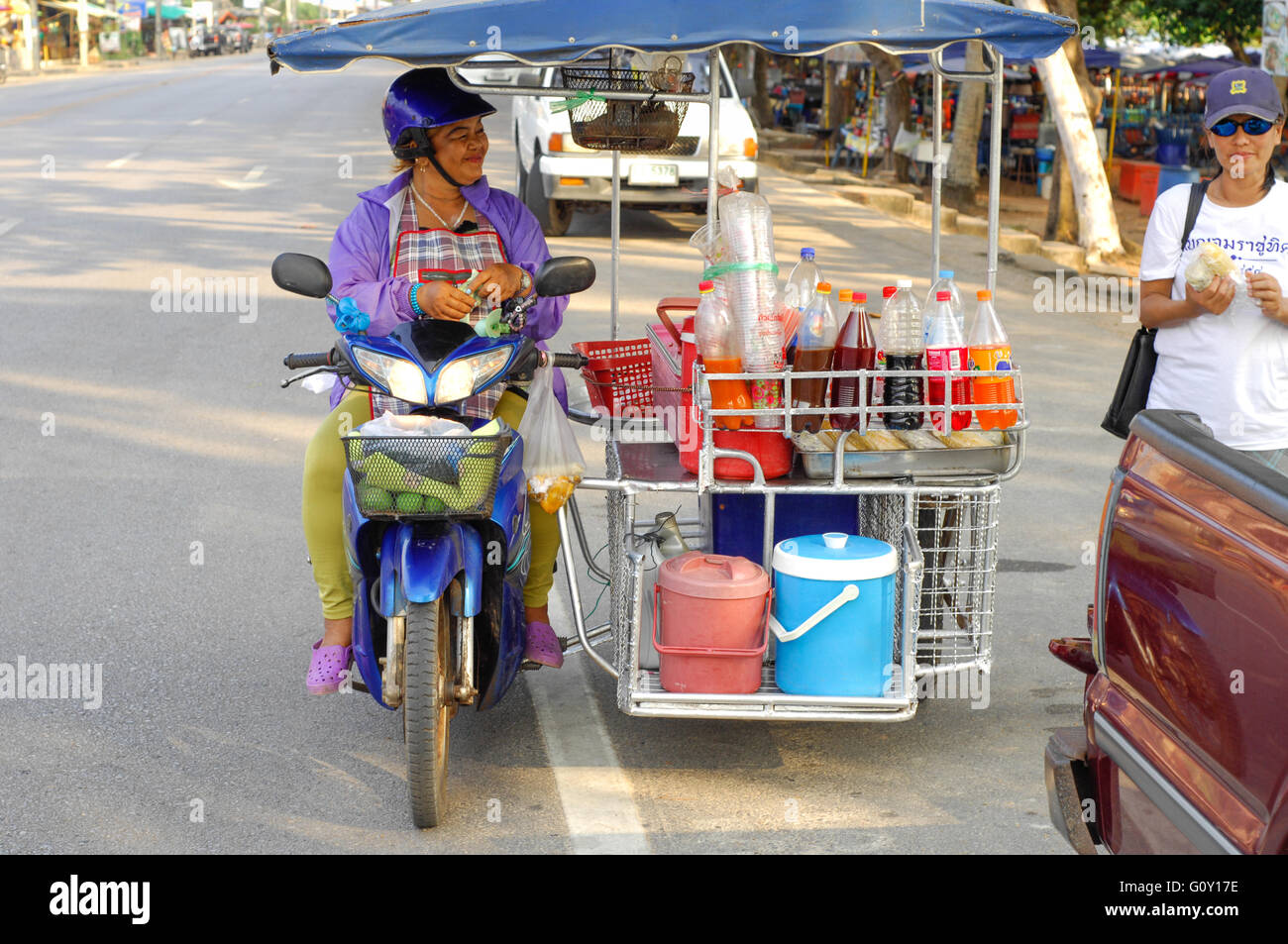 Street food selling in Thailand Stock Photo - Alamy