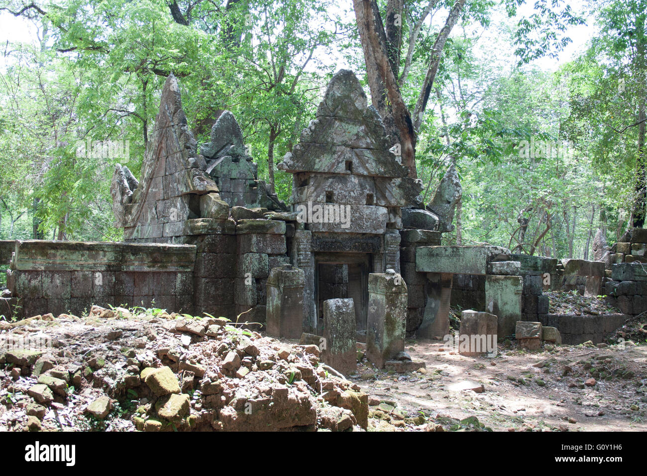 small temple in Angkor Wat, Cambodia Stock Photo - Alamy