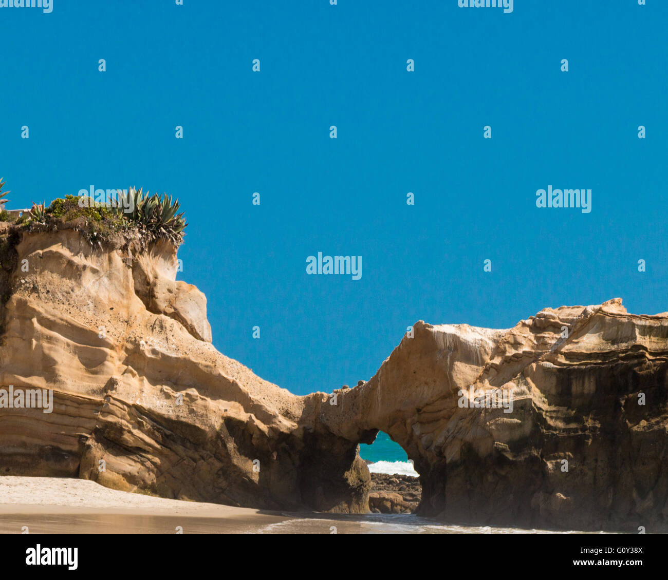A natural "keyhole" rock formation in Laguna Beach,California Stock ...
