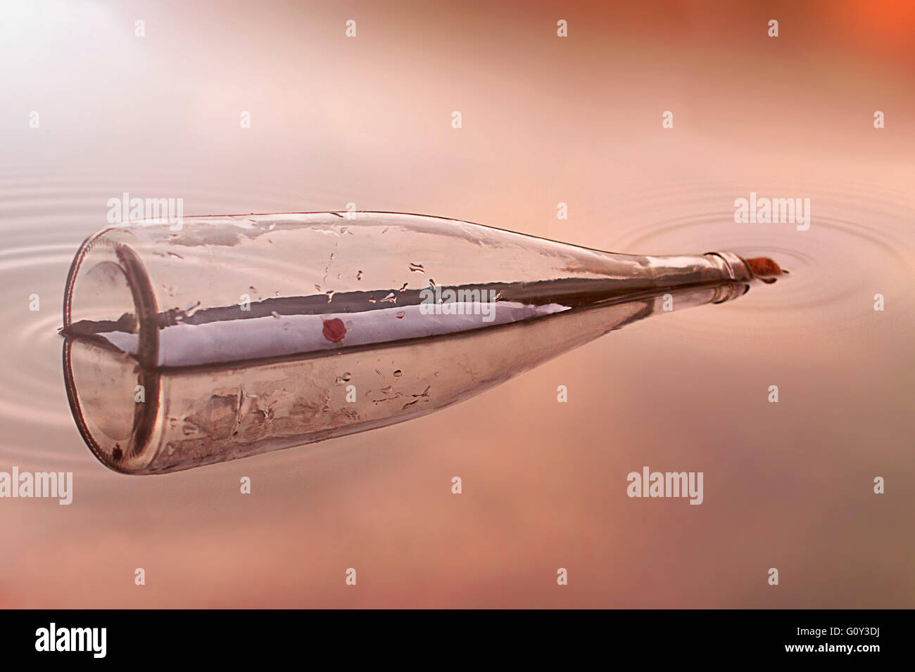 Floating in glass hi-res stock photography and images - Alamy