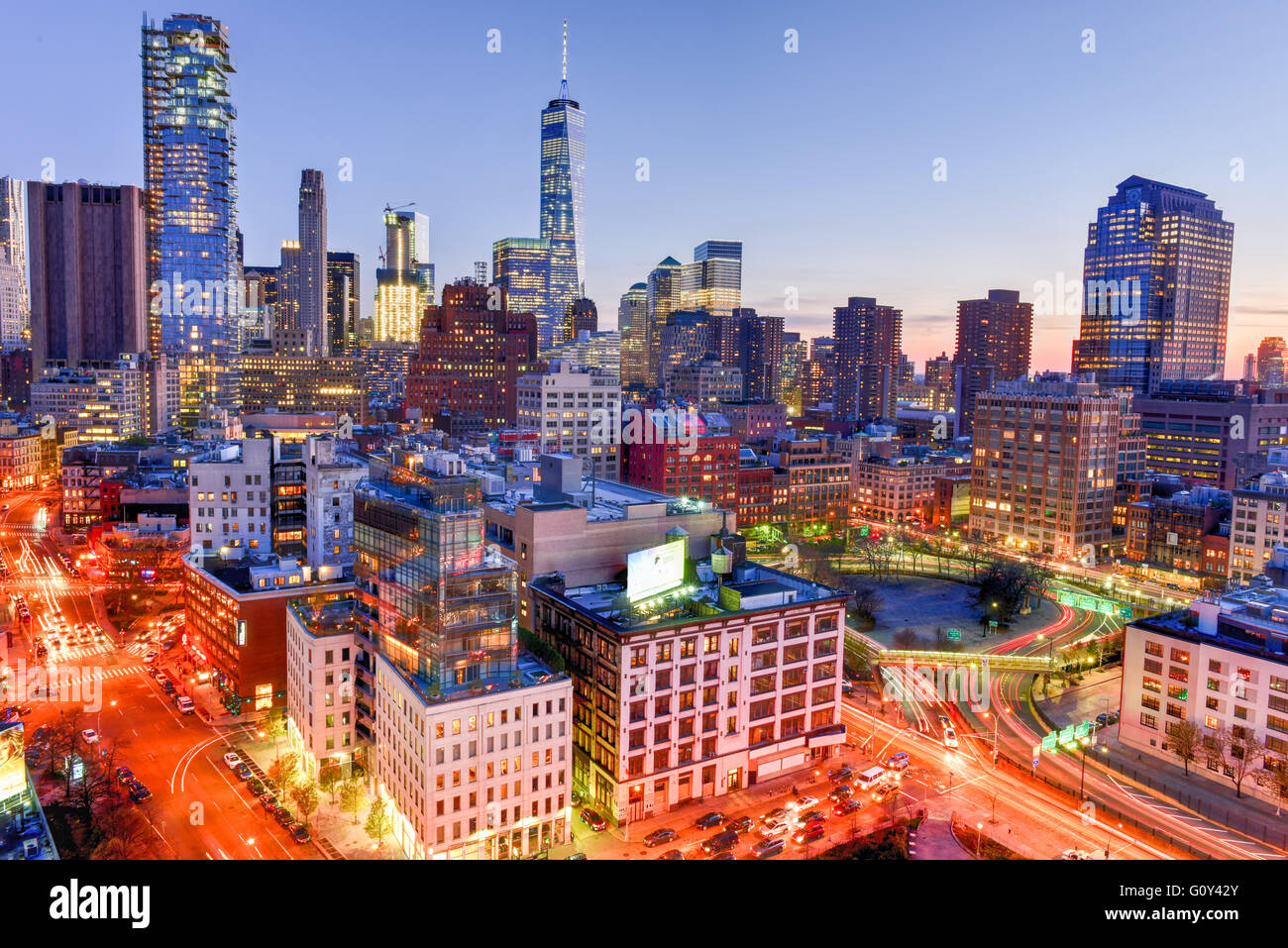 Panoramic sunset downtown manhattan hi-res stock photography and images ...