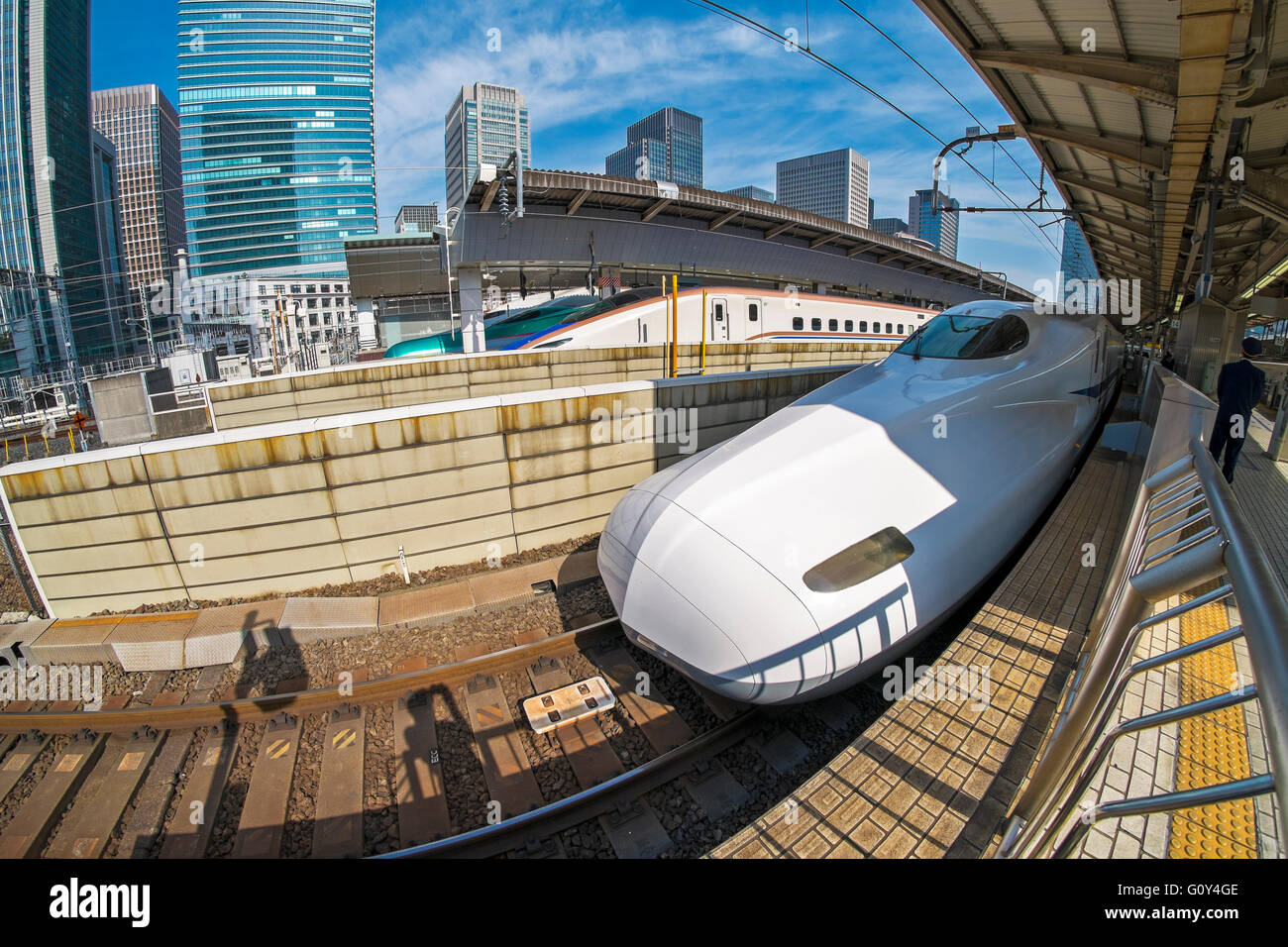 N700 class bullet train in Tokyo station Stock Photo - Alamy