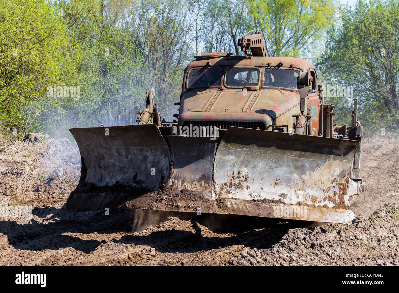 Military bulldozer hi-res stock photography and images - Alamy