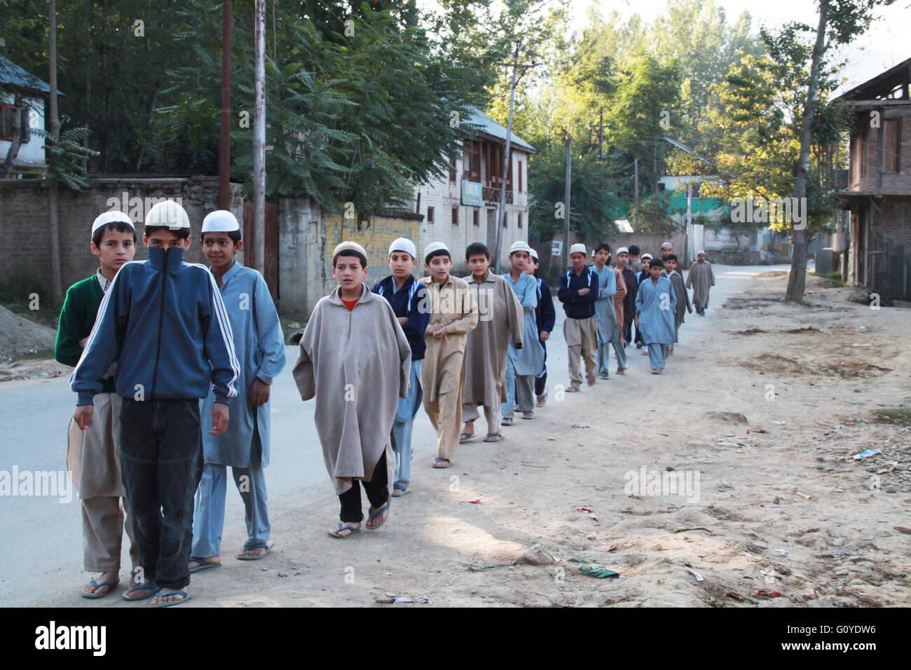 Muslim boys school hi-res stock photography and images - Alamy