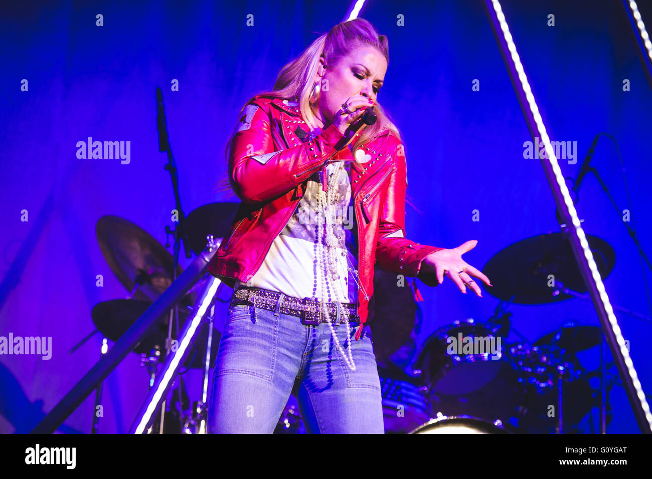 Manchester, UK. 5th May, 2016. American singer/songwriter, Anastacia ...