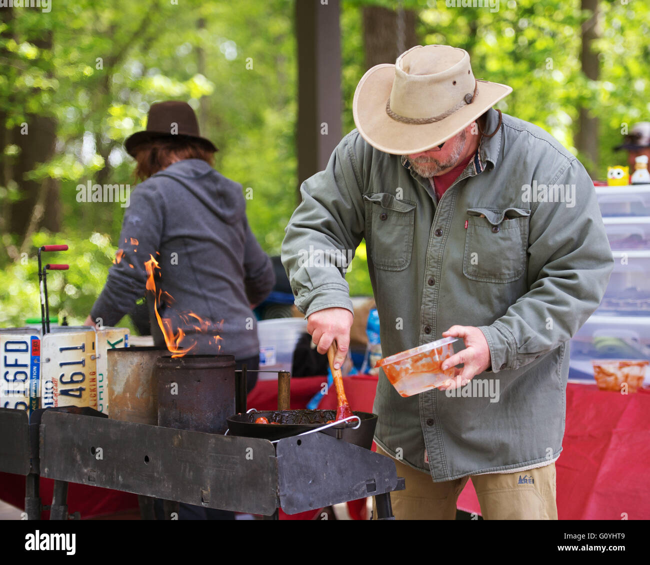 Grove City, Ohio, USA. 05th May, 2016. World Class Dutch Oven Chef ...