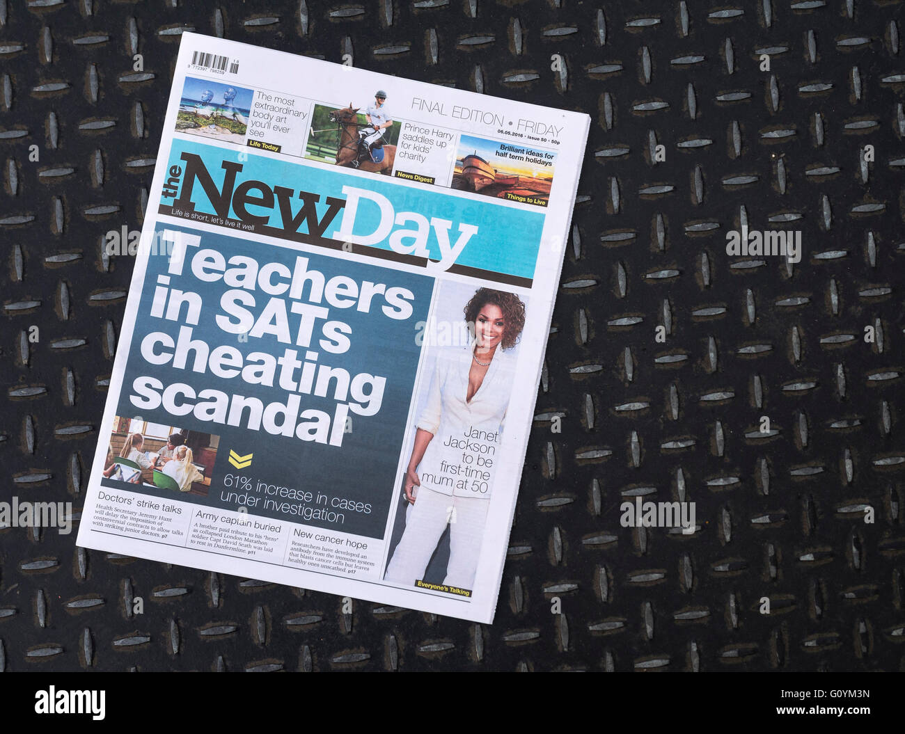 Newspaper Final Edition High Resolution Stock Photography and Images ...