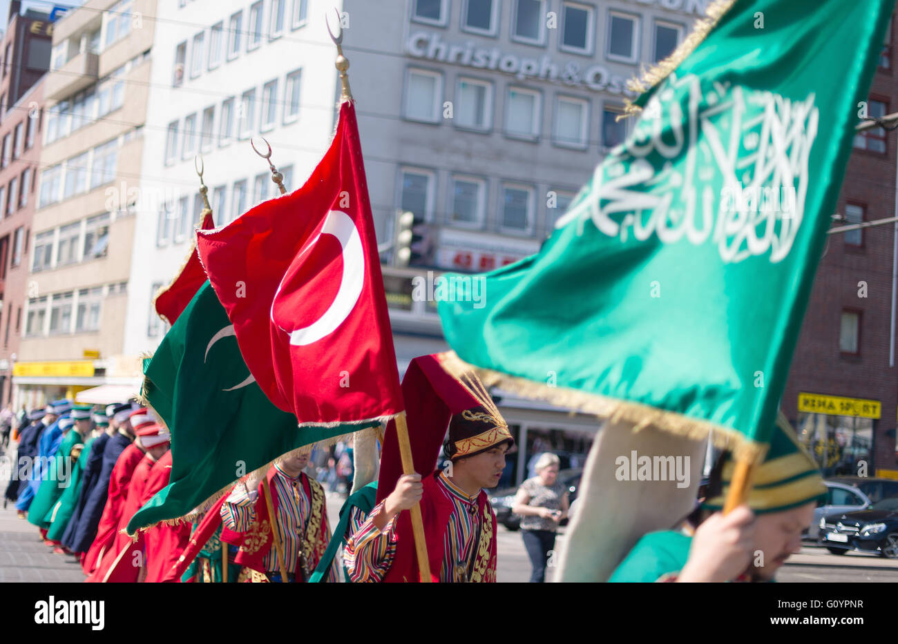 Ottoman costume hi-res stock photography and images - Alamy