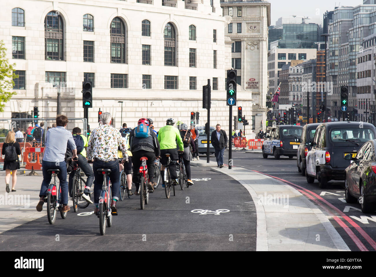 Cycle superhighway hi-res stock photography and images - Alamy