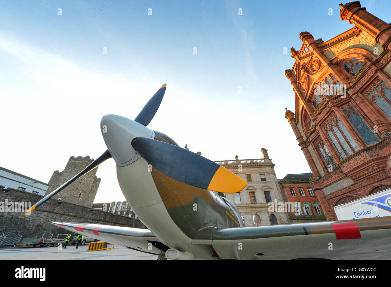 Replica spitfire hi-res stock photography and images - Alamy