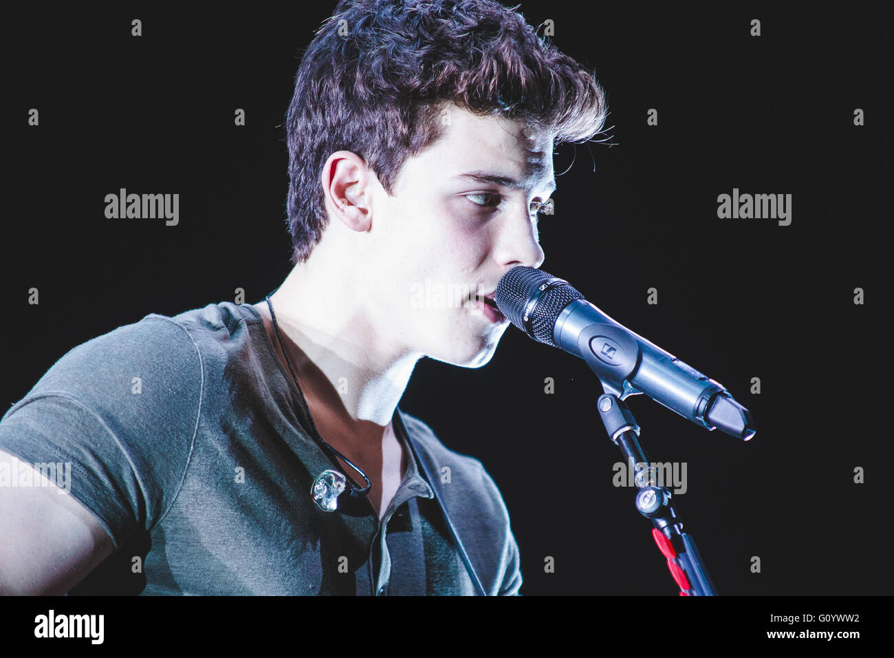 London, UK. 6th May, 2016. Canadian singer/songwriter and model. Shawn ...