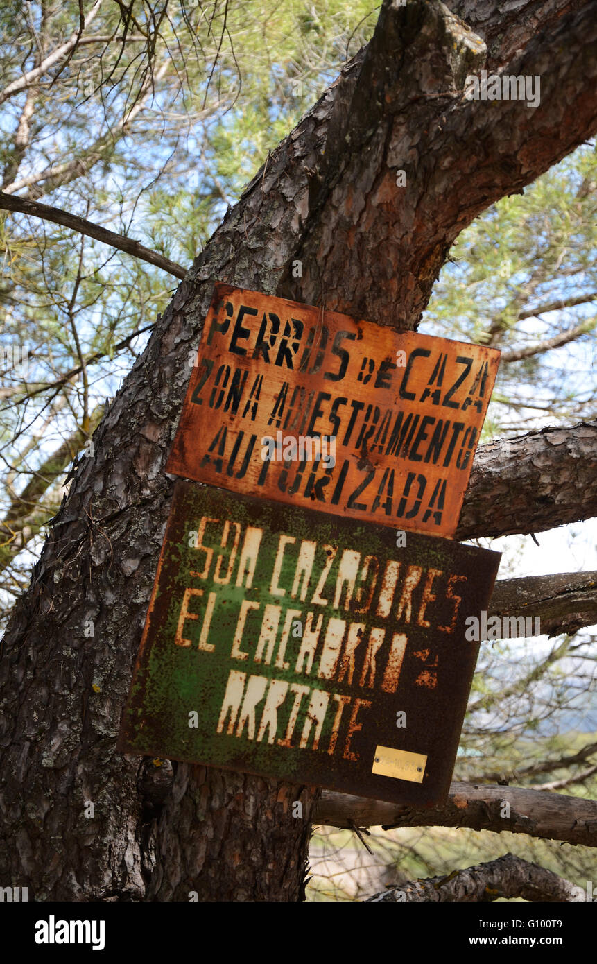 sign denoting authorized training ground for hunting dogs, Andalusia ...