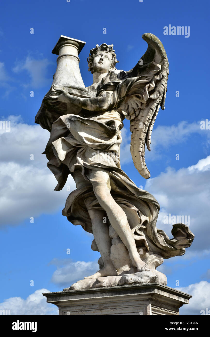 Holy statue hi-res stock photography and images - Alamy