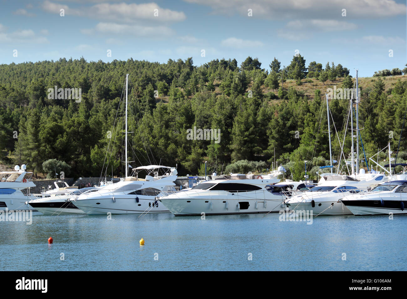 yacht and boats summer vacation scene Stock Photo - Alamy