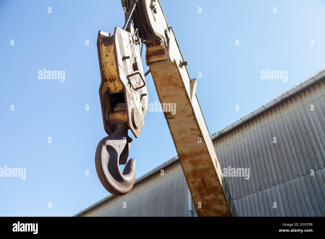 Crane lift cargo hi-res stock photography and images - Alamy