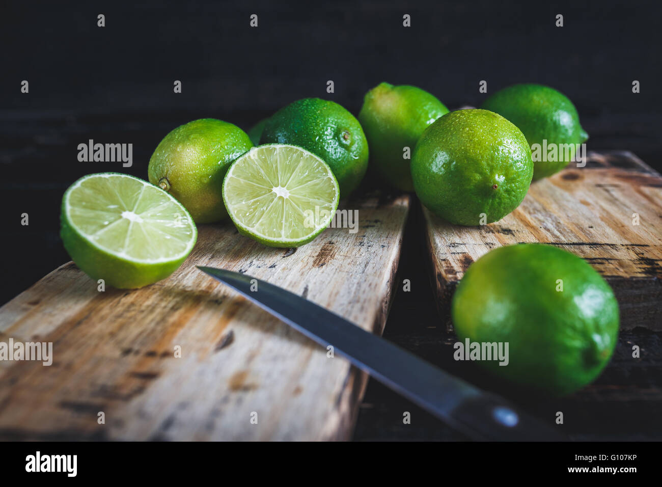 Low key lemons hi-res stock photography and images - Alamy