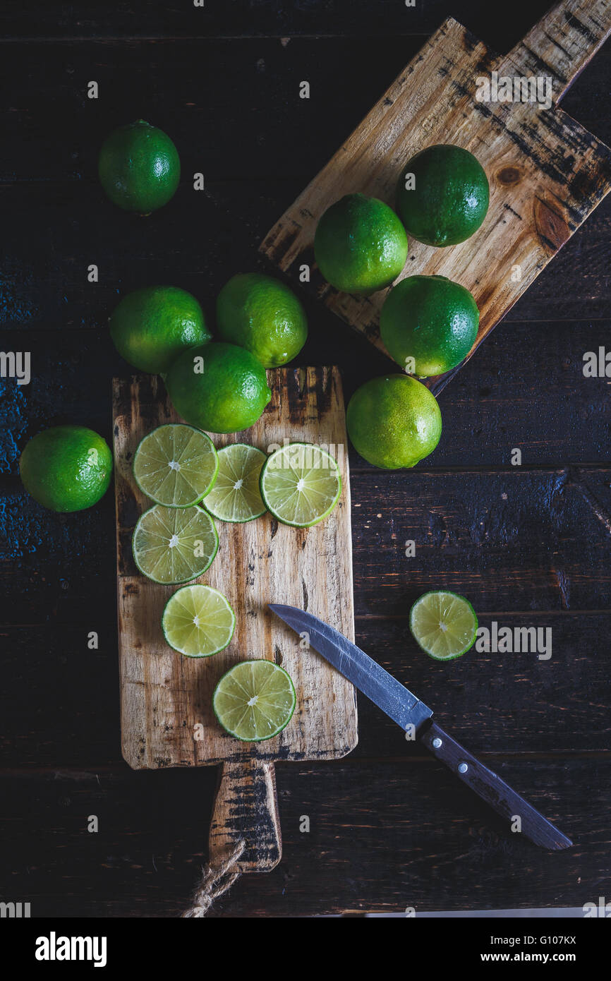Low key lemons hi-res stock photography and images - Alamy