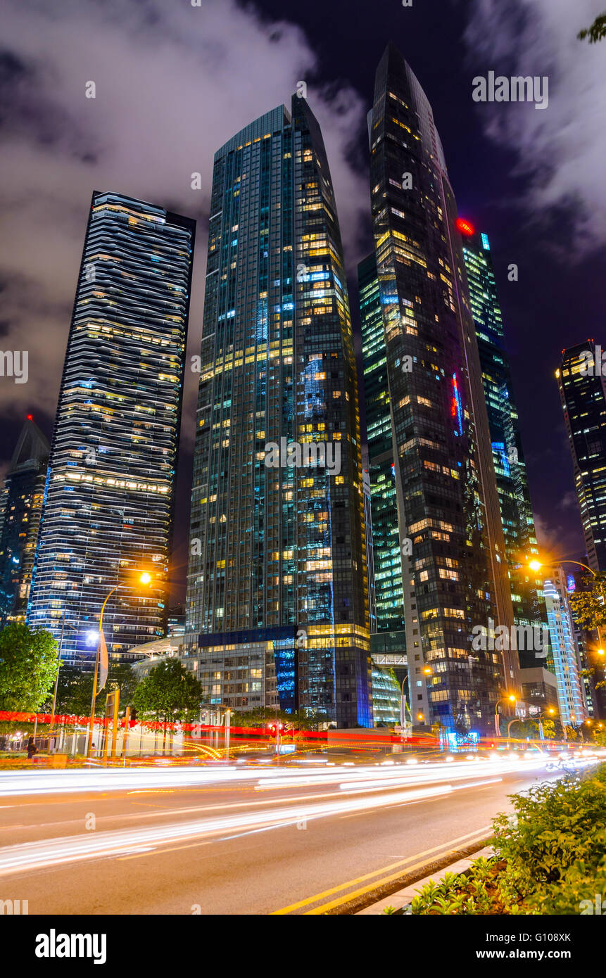 Asia traffic at lights hi-res stock photography and images - Alamy