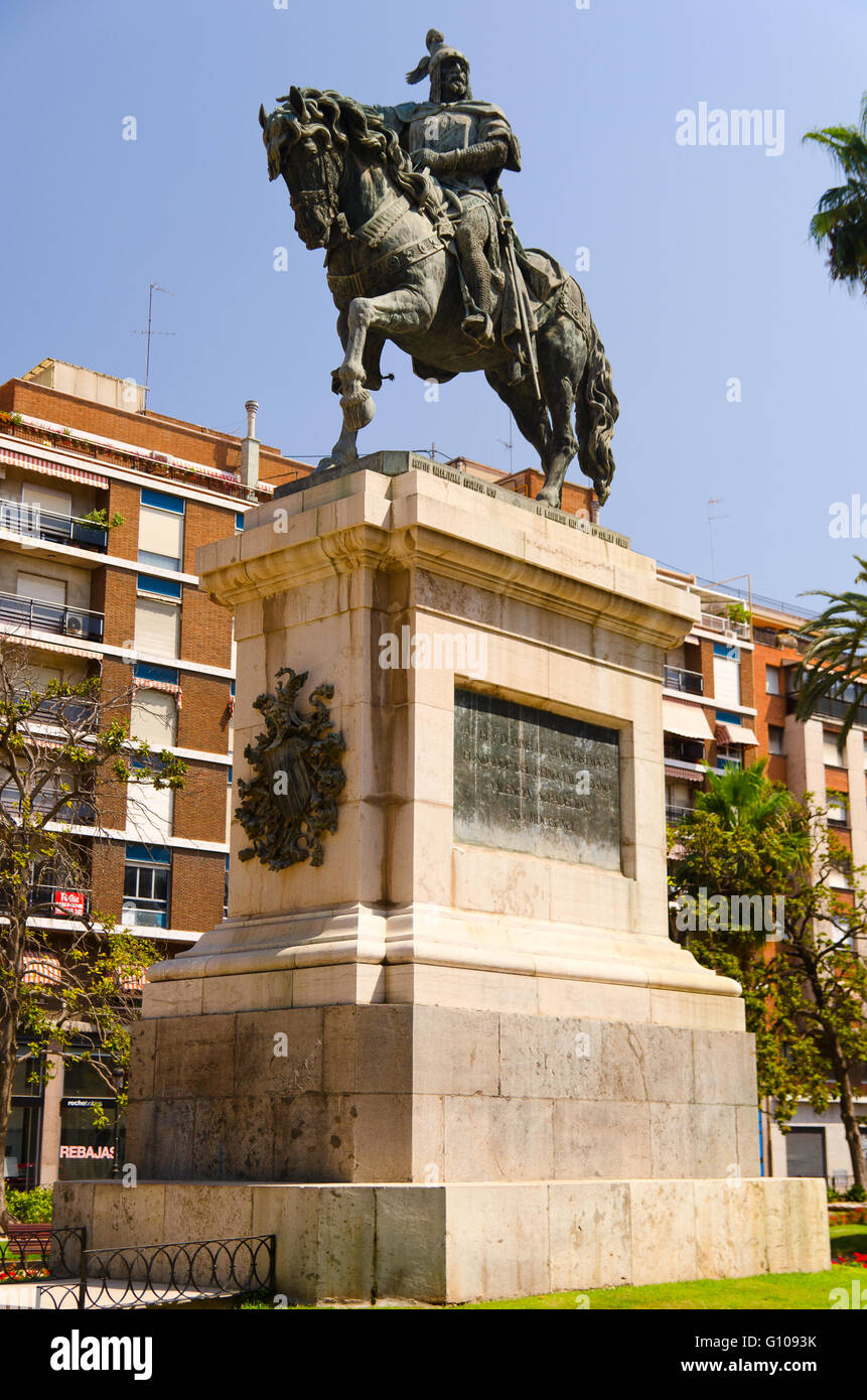 Monumento a Jaime I de Aragon, el Conquistador Stock Photo - Alamy