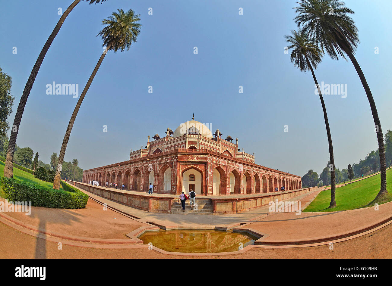 Humayun's Tomb, mausoleum of Mughal emperor Humayun, New Delhi, India ...