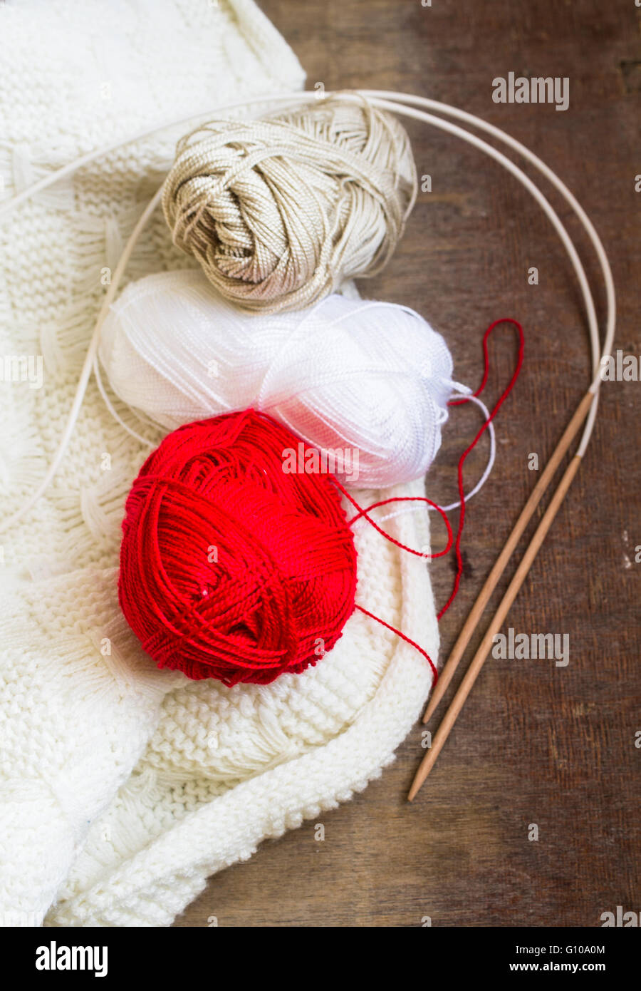 Rustic yarn hi-res stock photography and images - Alamy