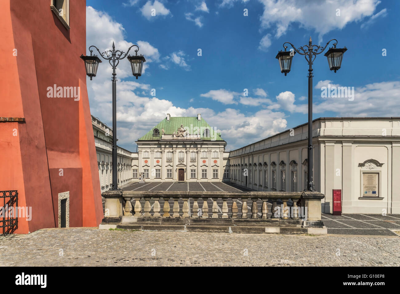 Copper roof palace hi-res stock photography and images - Alamy