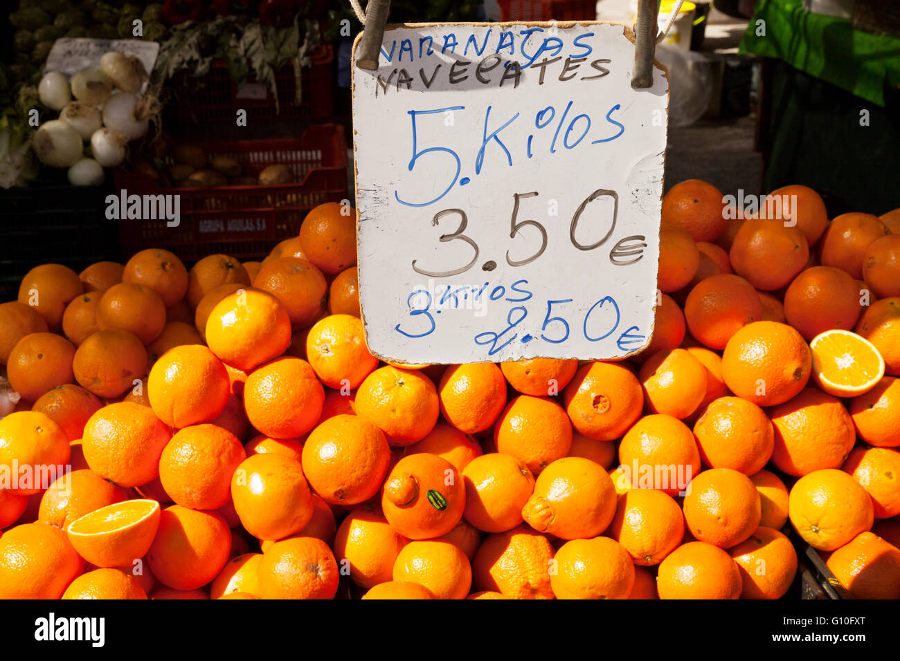 Oranges spain hi-res stock photography and images - Alamy