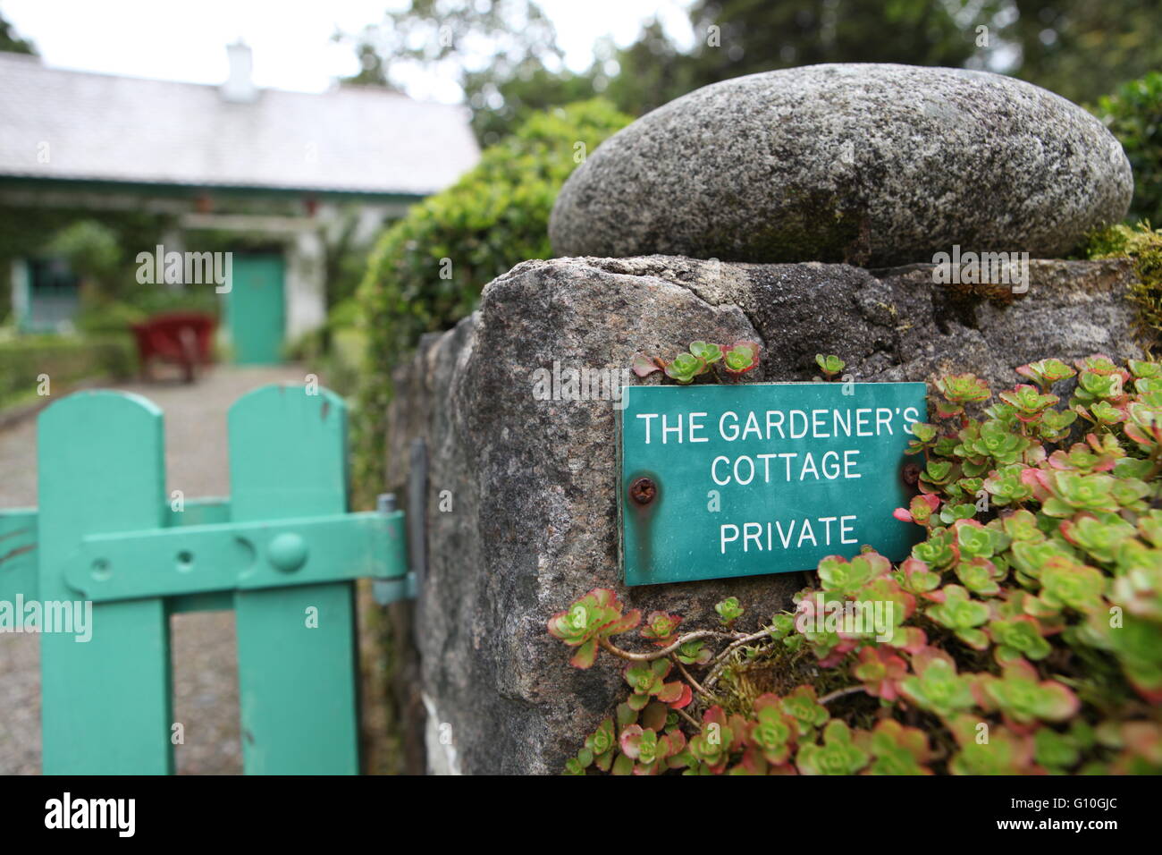 The Gardeners cottage, Glenveagh National Park, Donegal, Ireland Stock ...