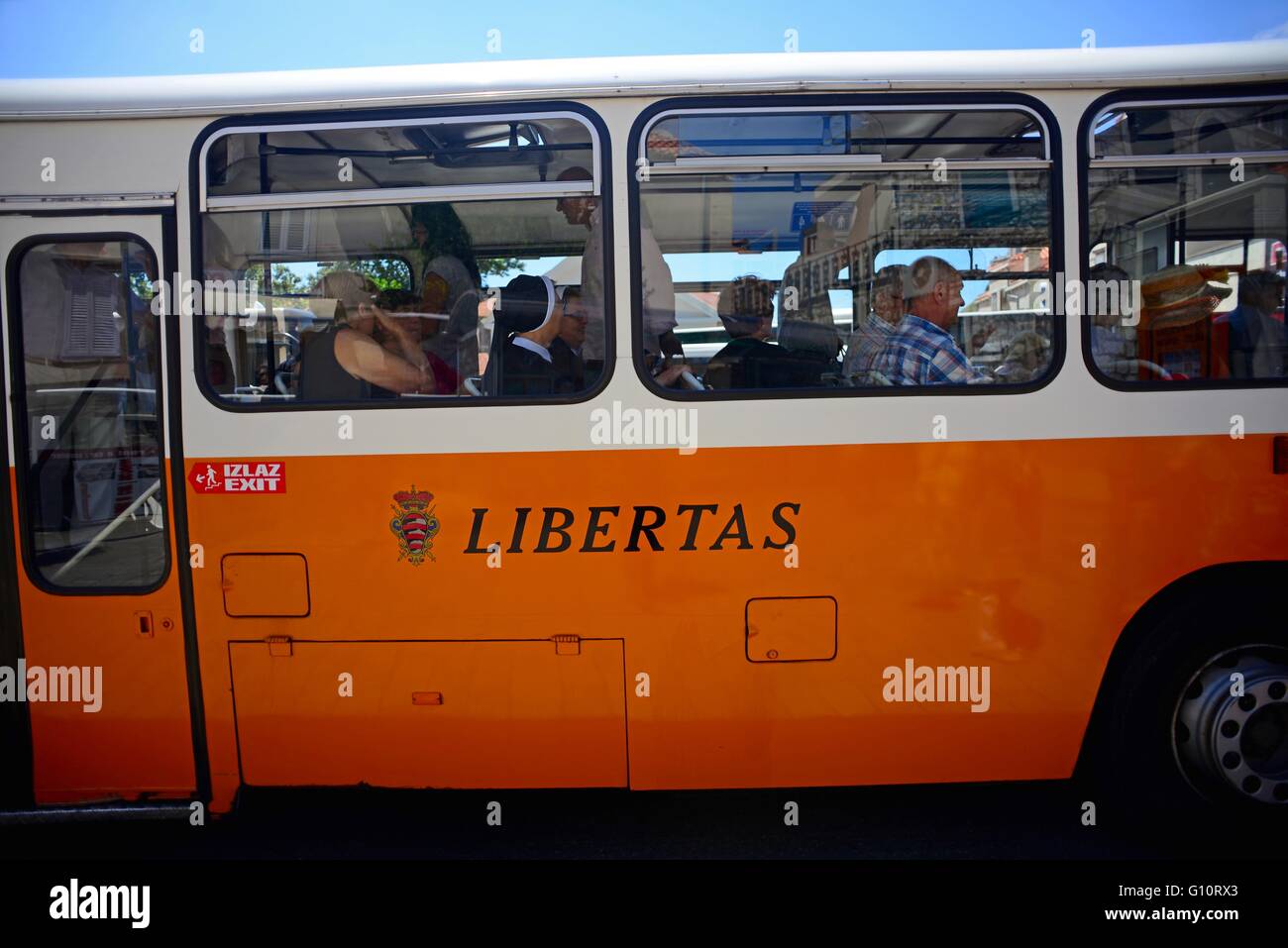 City bus outside Old Town of Dubrovnik, Croatia Stock Photo - Alamy