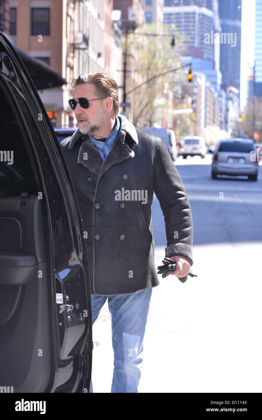 Russell Crowe out in New York Featuring: Russell Crowe Where: Manhattan ...