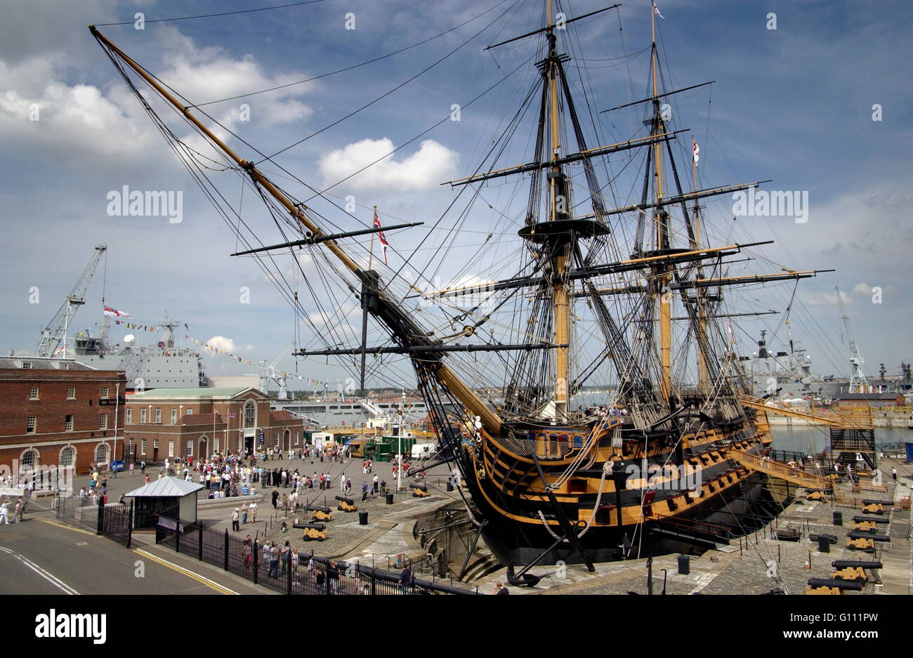 Hms victory nelsons flagship in hi-res stock photography and images - Alamy