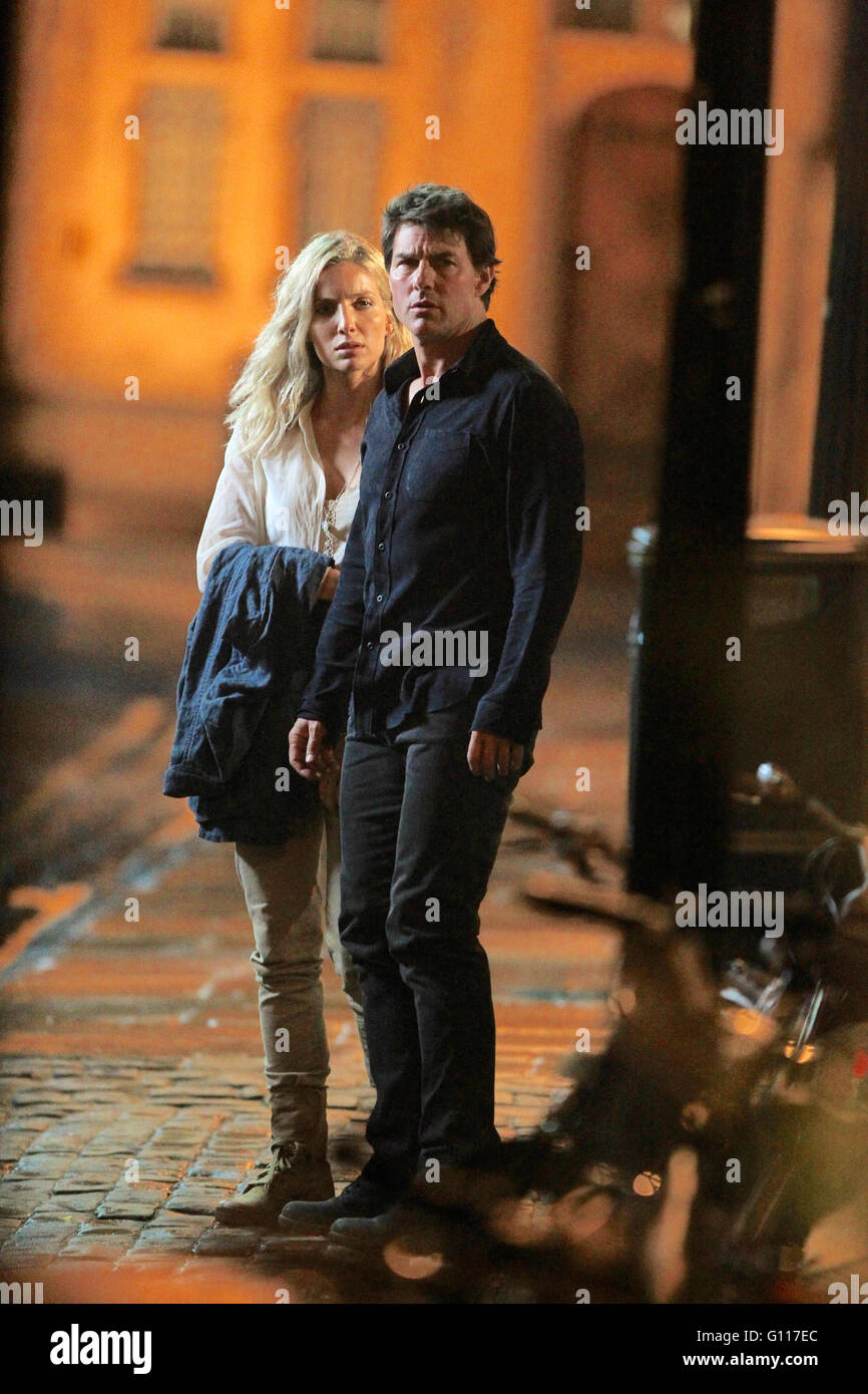 Tom Cruise arrives on the set of 'The Mummy'. The story follows Navy ...