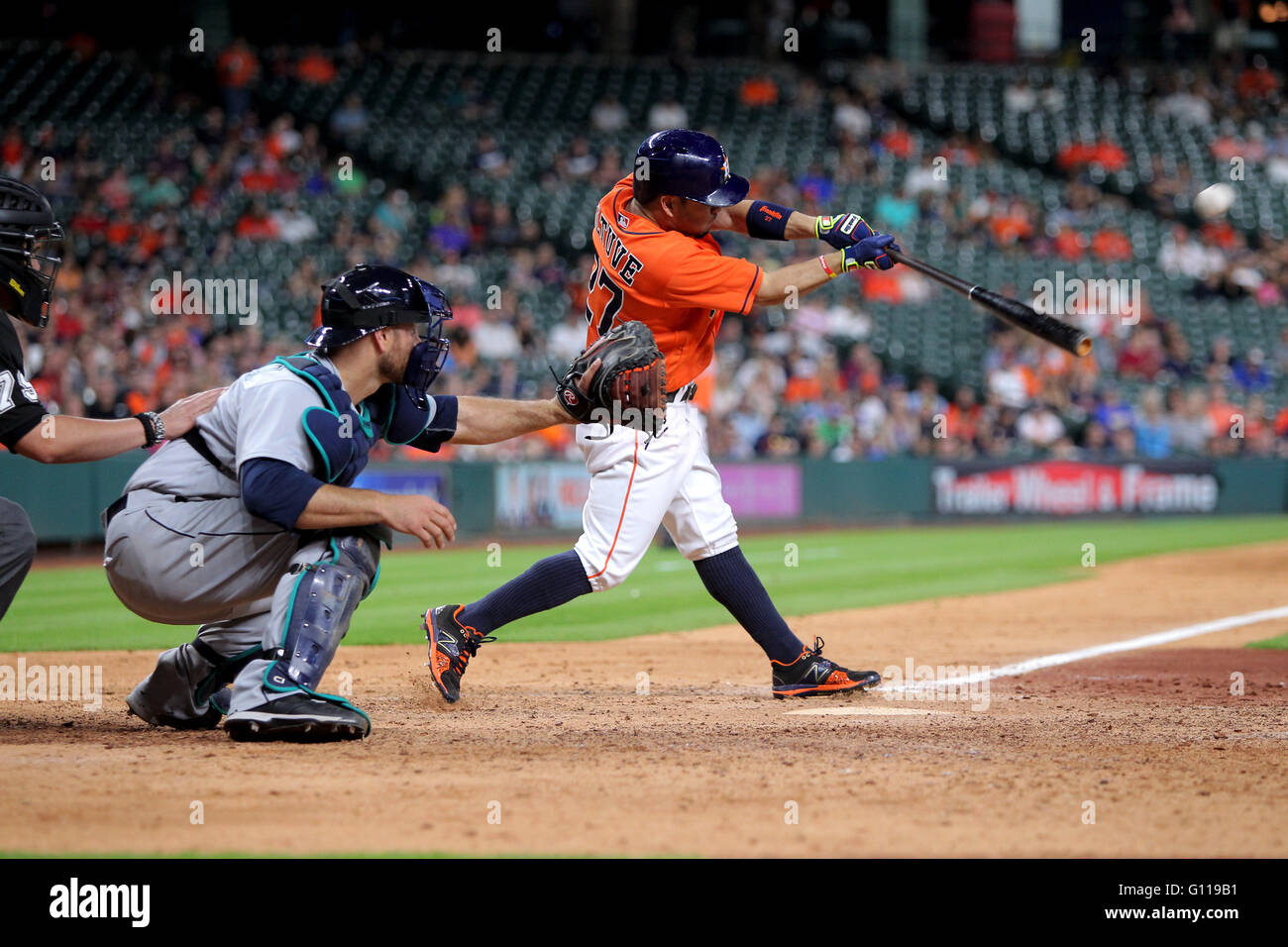 Houston, TX, USA. 06th May, 2016. Houston Astros second baseman Jose Altuve (27) hits a long fly ...