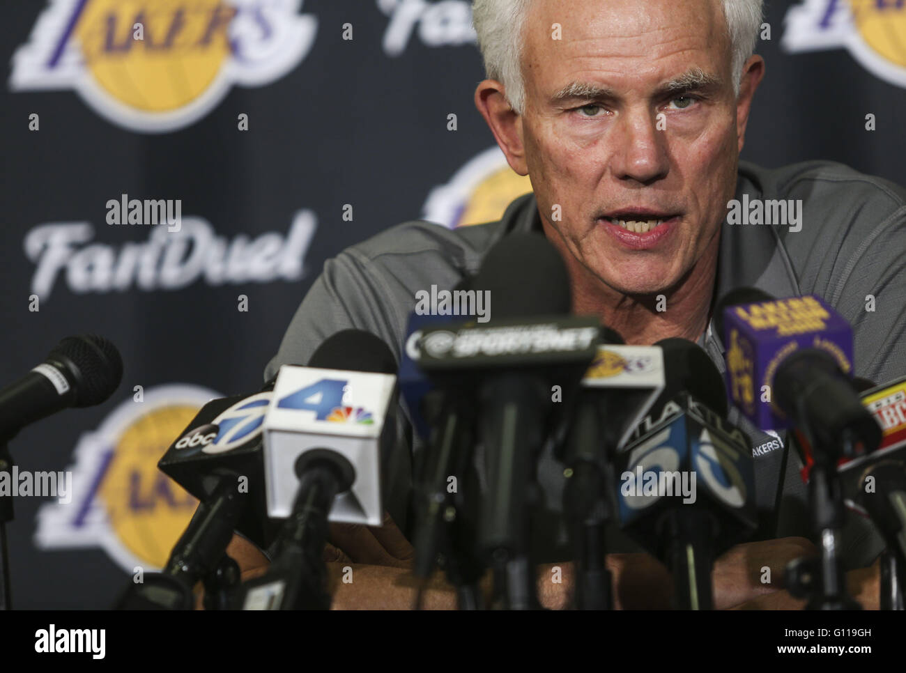 Los angeles lakers 2016 hi-res stock photography and images - Alamy