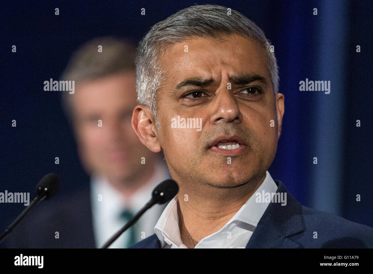 First muslim mayor hi-res stock photography and images - Alamy