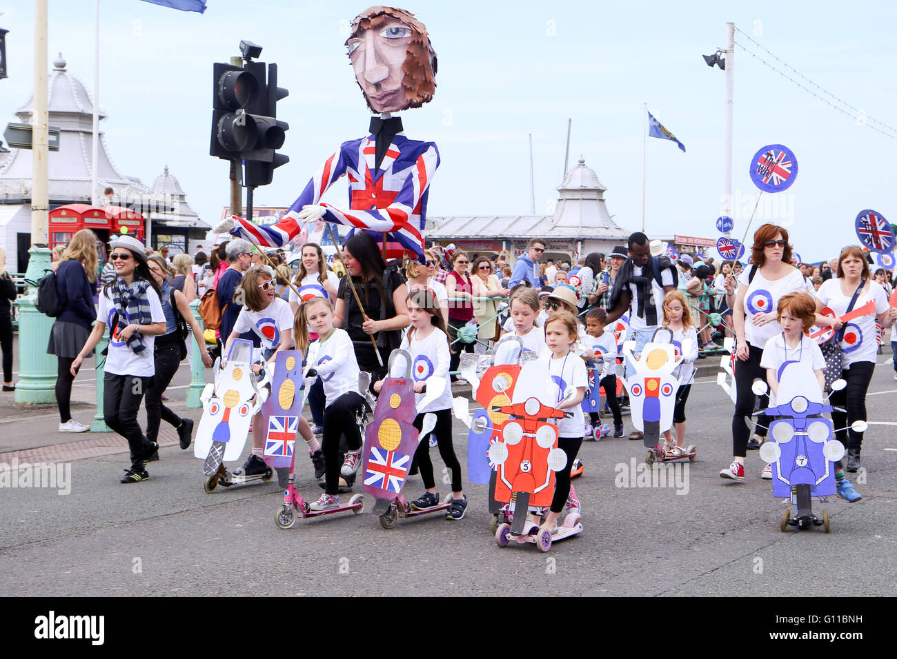 Brighton Children's Parade 2016 Stock Photo - Alamy