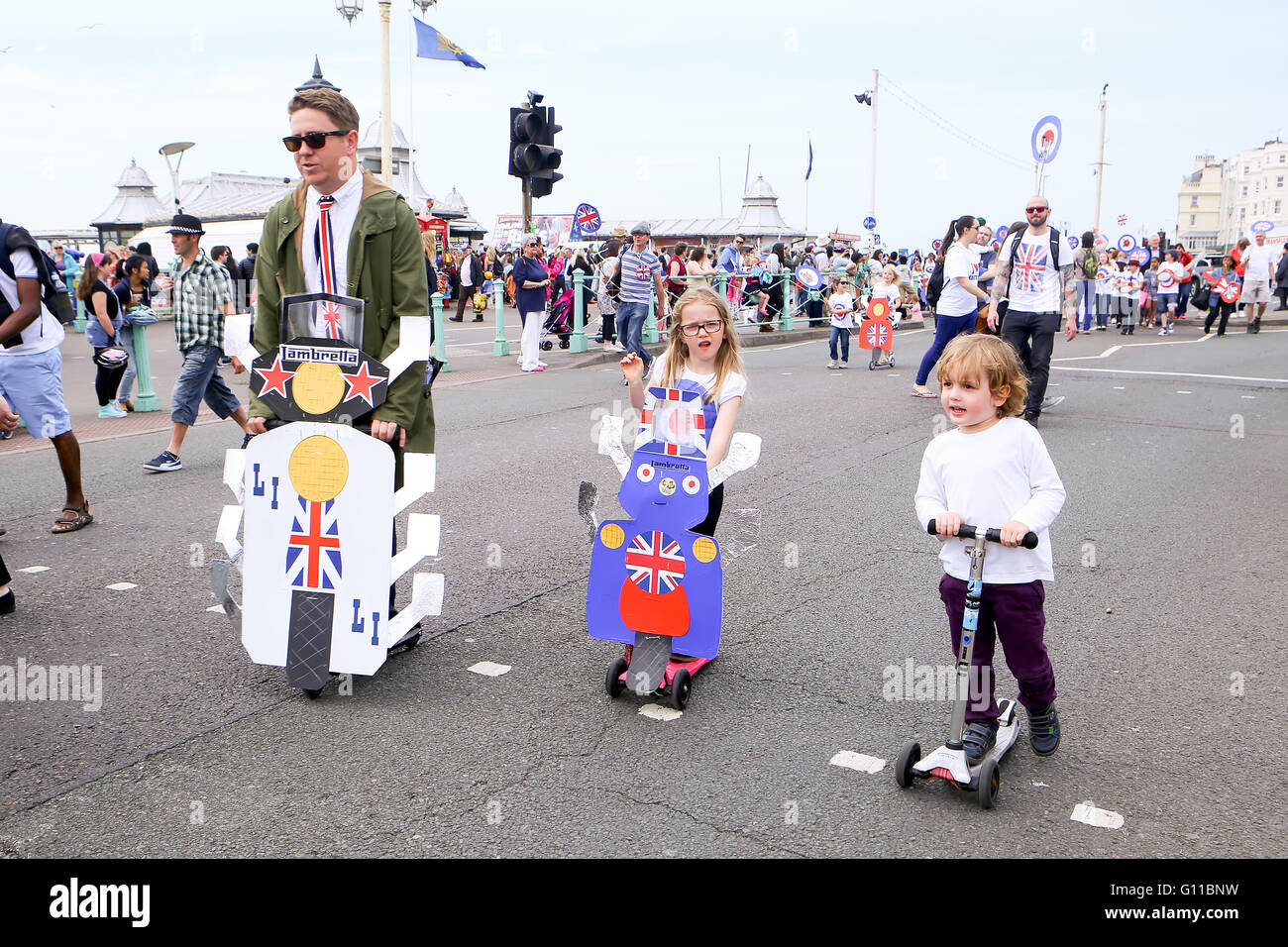 Brighton Children's Parade 2016 Stock Photo - Alamy