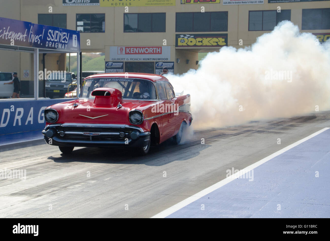 Pro stock cars drag racing hi-res stock photography and images - Alamy